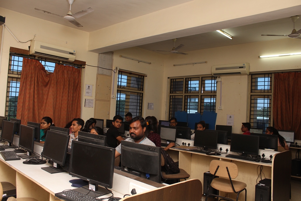 laboratory - Shree Ramkrishna Institute of Computer Education and ...